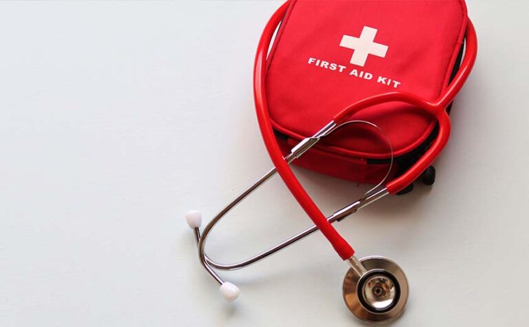 Lifesaving Training – Courses and Certification by the Lifesaving Society